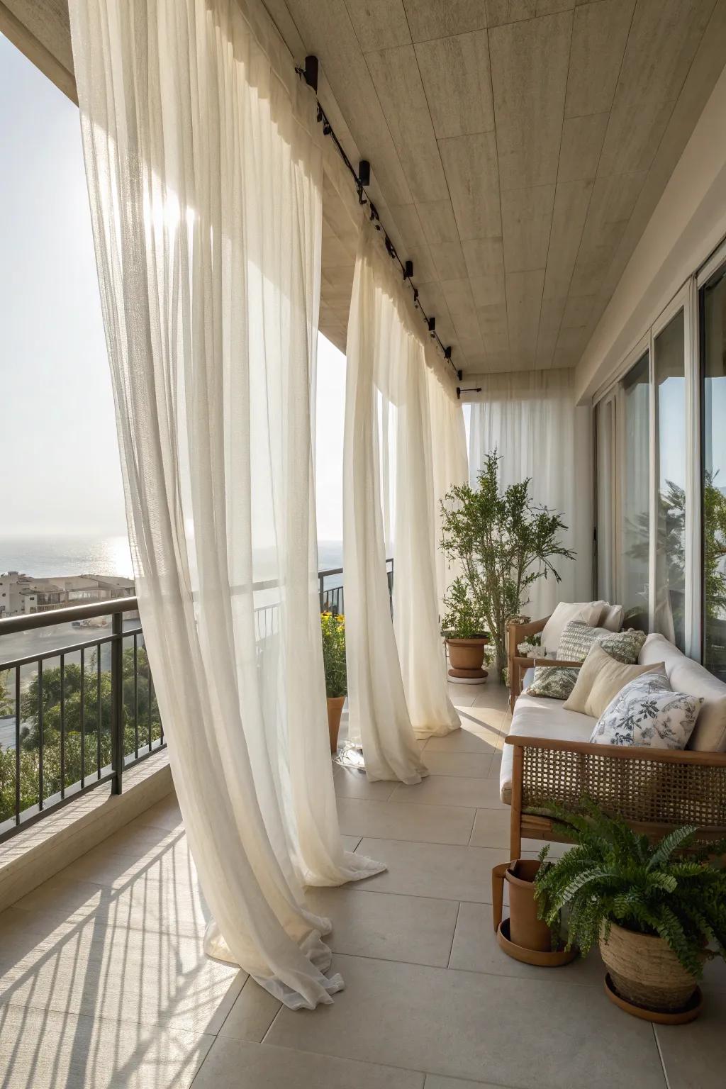 18+ Simple Second Floor Balcony Design Ideas - Vervilla